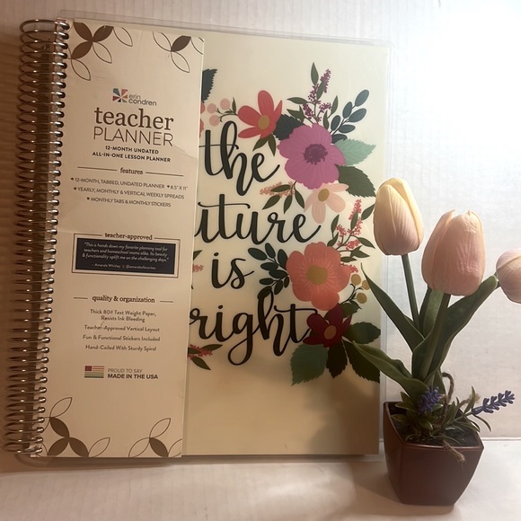 Erin Condren | Office | Undated Teacher Lesson Planner Coiled 85x1 ...